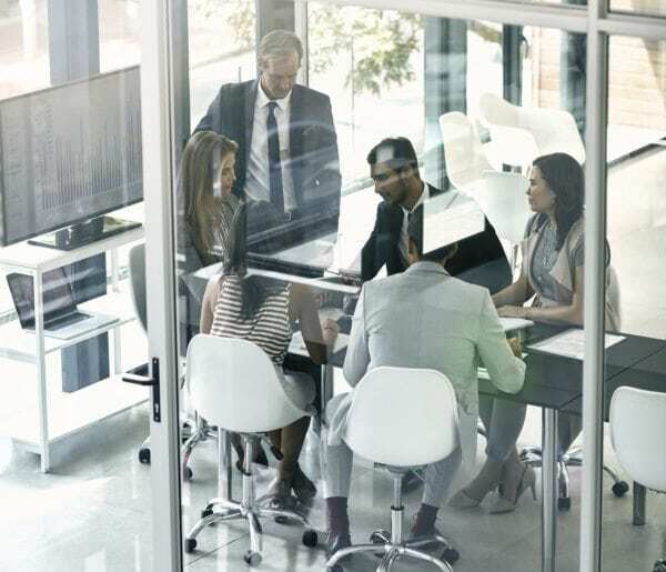 How to Compare Huddle Room Solutions